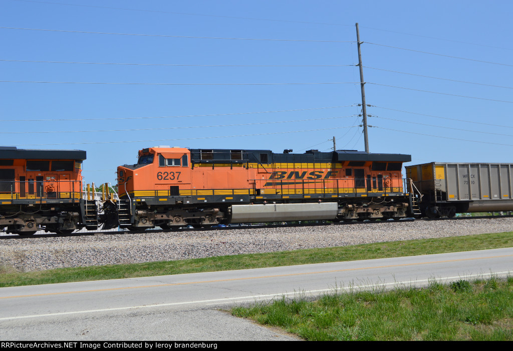 BNSF 6237